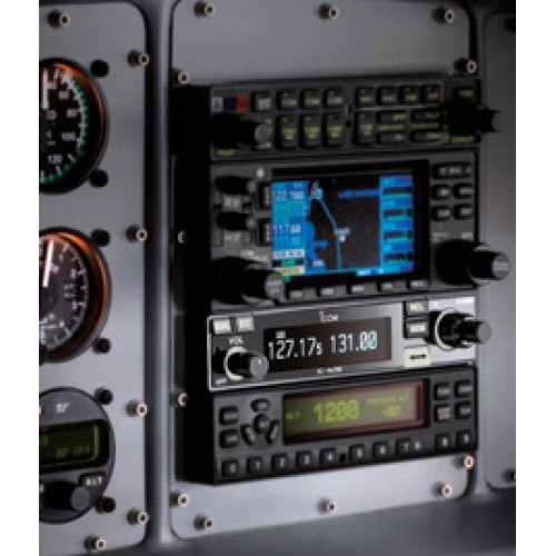 Icom A220 AirBand Radio - Panel Mount